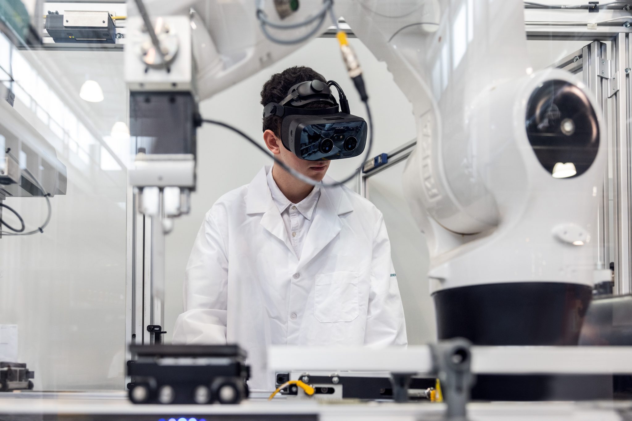 Most advanced virtual and mixed reality headsets for professionals – Varjo